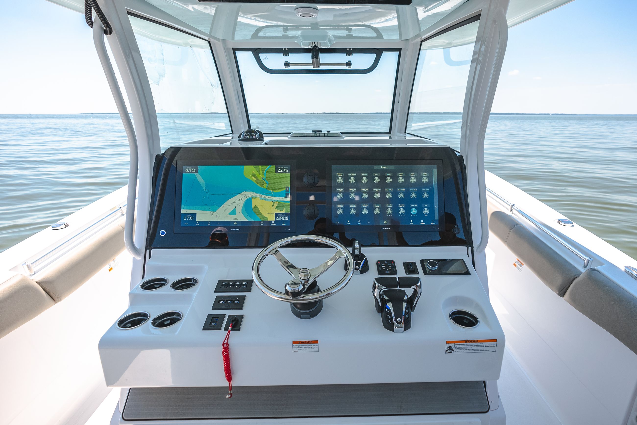 Open 352 Center Console · Options | Sportsman Boats