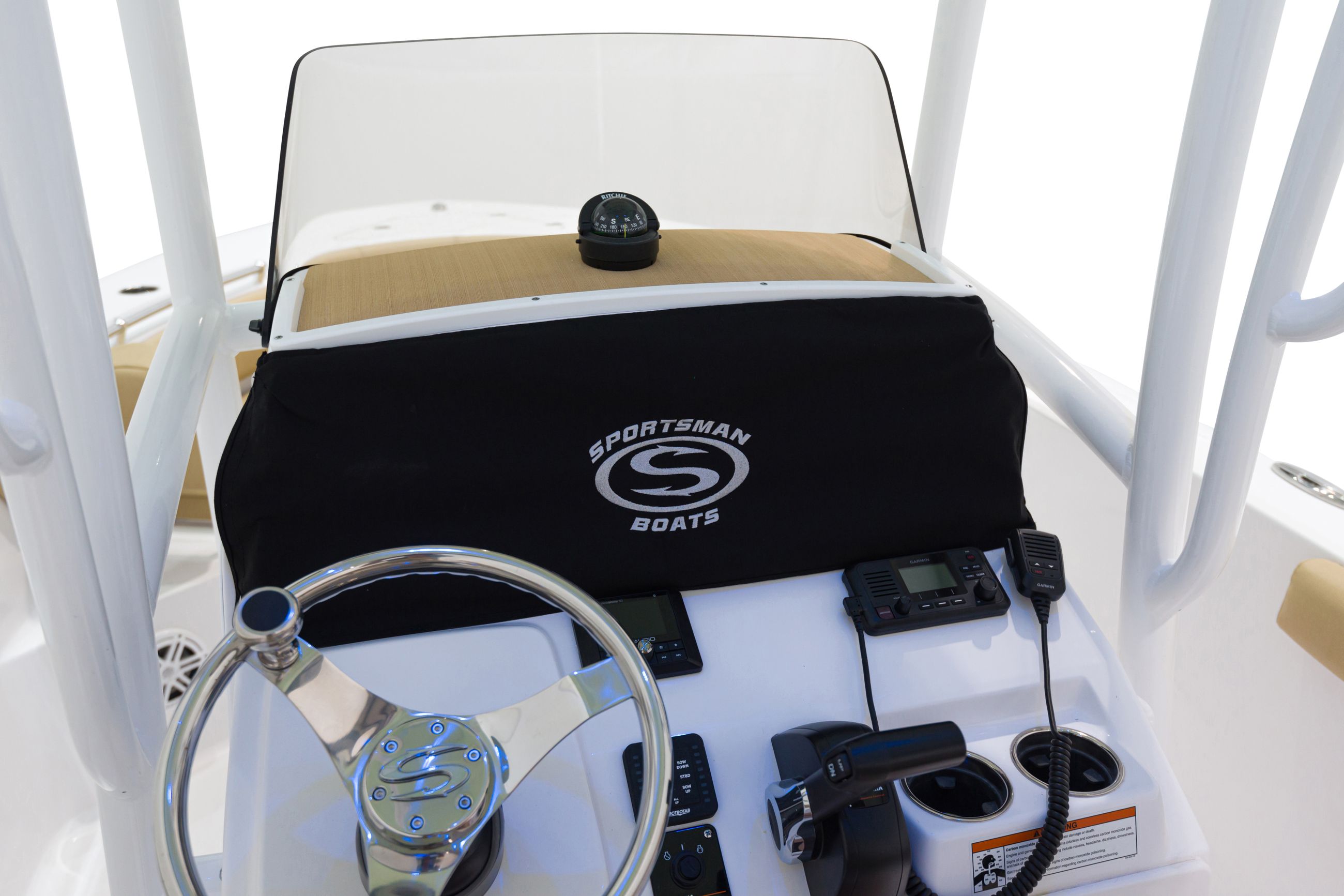 Open 232 Center Console · Features | Sportsman Boats