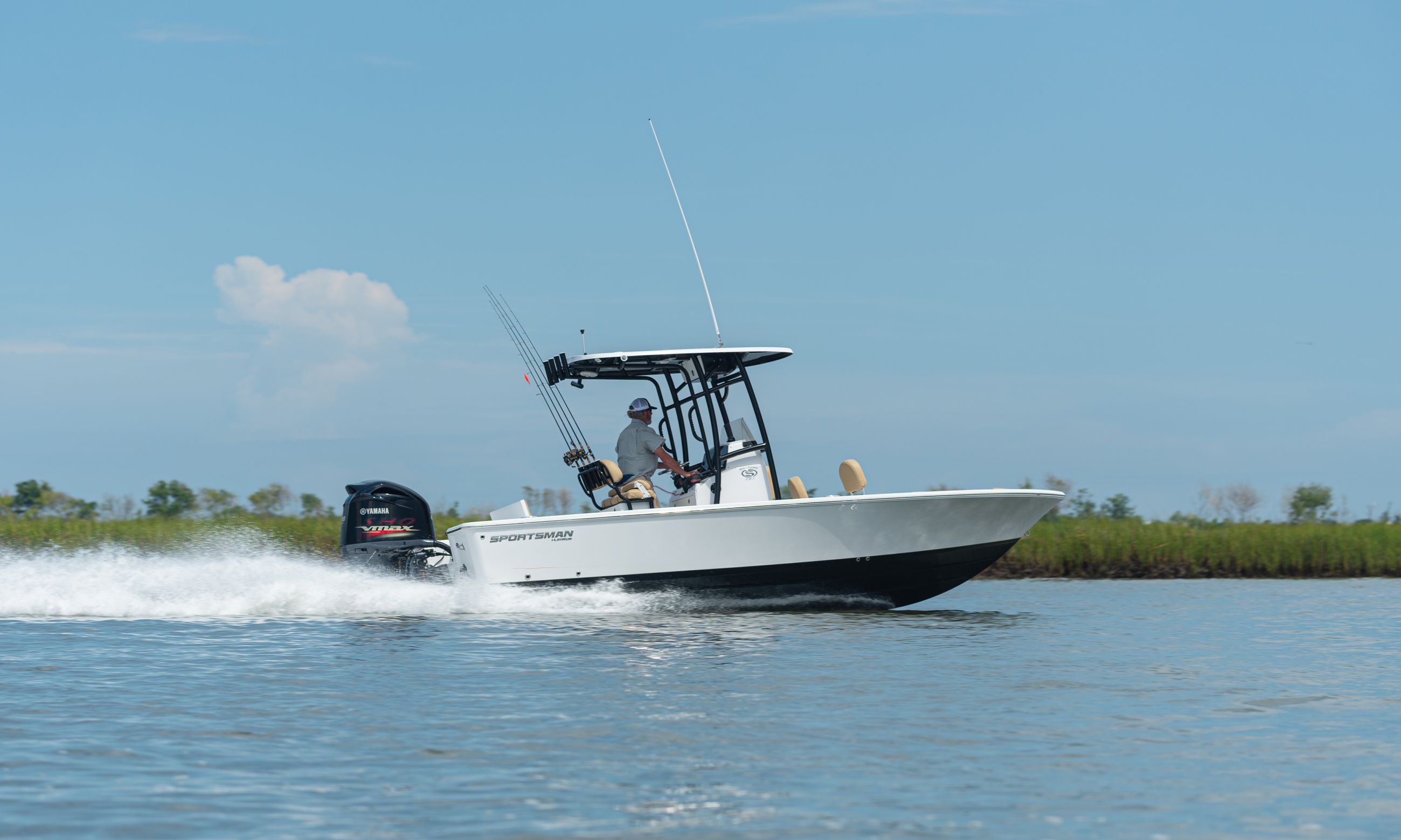 Masters 227 Bay Boat · Features | Sportsman Boats