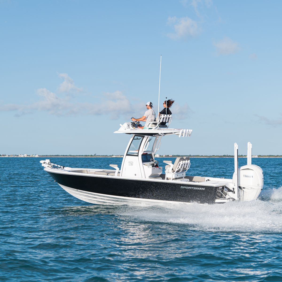 Masters 247OE Bay Boat · Power | Sportsman Boats